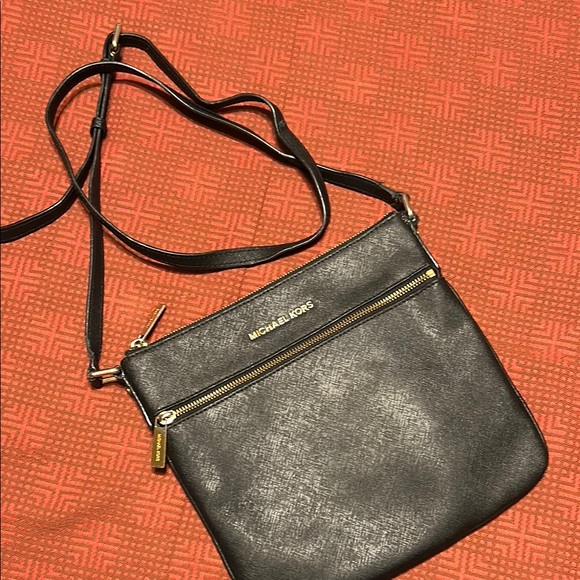 Michael Kors | Bags | Michael Kors Black Textured Leather Crossbody ...